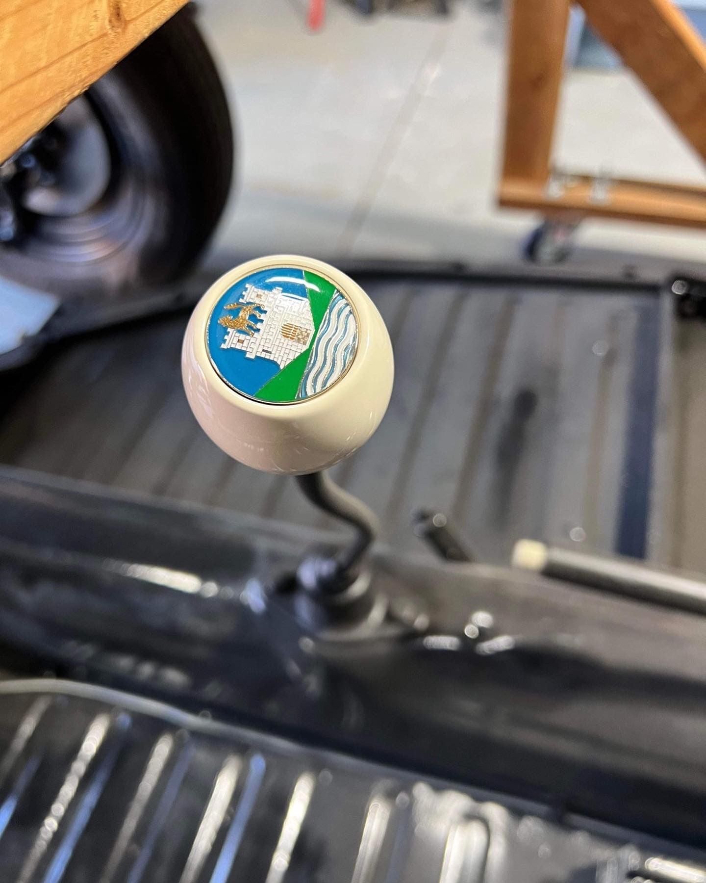 VW Shift Knob with Wolfsburg emblem logo – ACB Adam custom badges